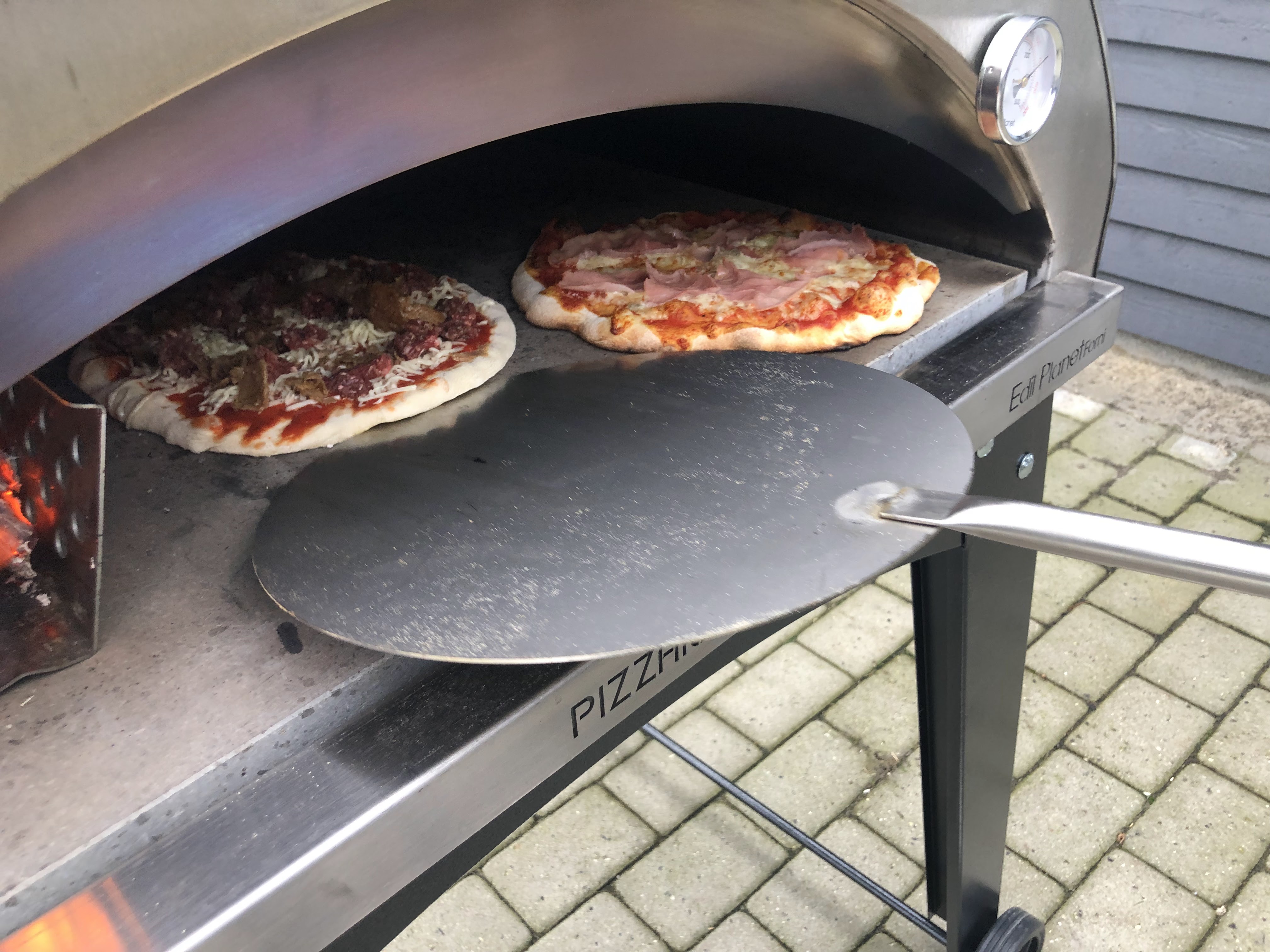 Guide til lækre pizzaer i din brændefyret pizzaovn